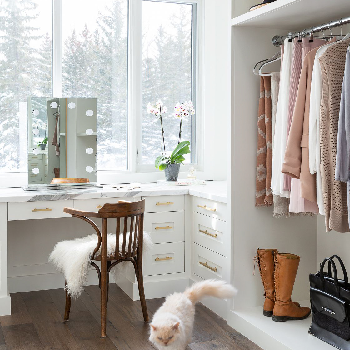 The Alluring Bell Jar Ceiling Light: Elevate Your Home Decor with Style ...